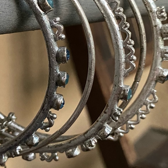 Jessica Simpson | Jewelry | Jessica Simpson Bangle Bracelets | Poshmark